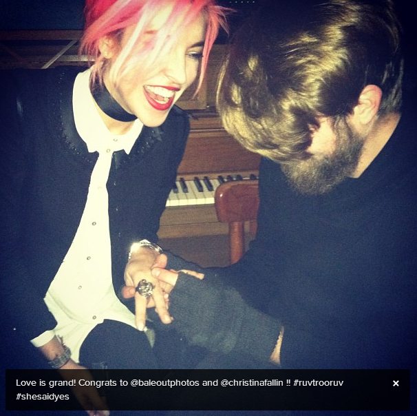 Christina Fallin did not get engaged over the weekend... - The Lost Ogle