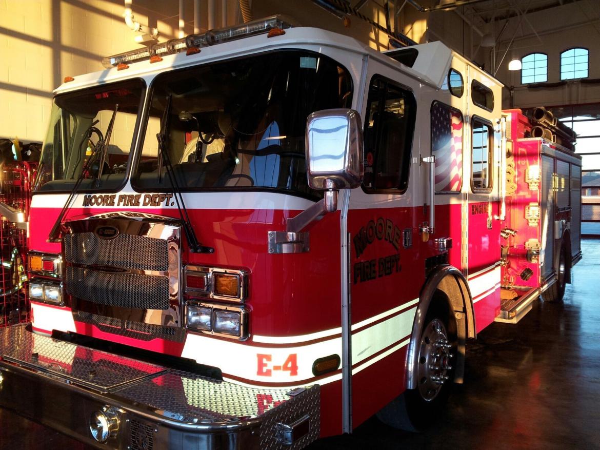 Emily Sutton's serious boyfriend is totally better than you... - The ...