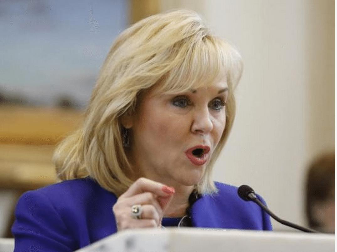Mary Fallin's "The State of the State" address in pictures... - The ...