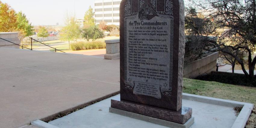 Oklahoma 10 Commandments Monument refuses to die... - The Lost Ogle