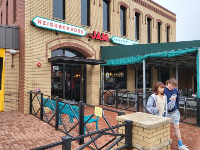 TLO Restaurant Review: Neighborhood Jam - The Lost Ogle