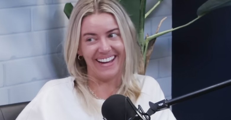 Alex Bennett leaves Barstool Sports and takes popular podcast with her ...