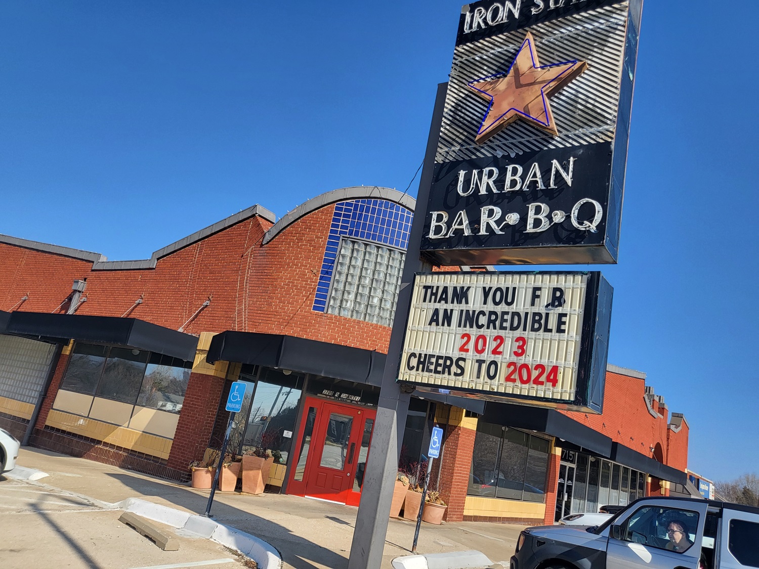 TLO Restaurant Review: Iron Starr Urban Bar-B-Q - The Lost Ogle