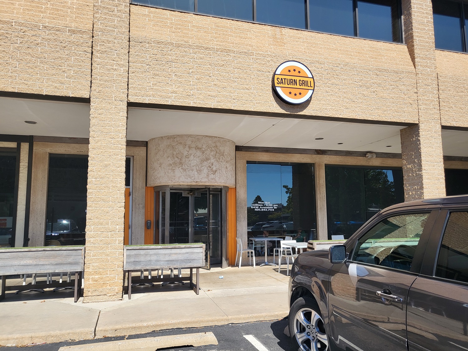 TLO Restaurant Review: Saturn Grill - The Lost Ogle