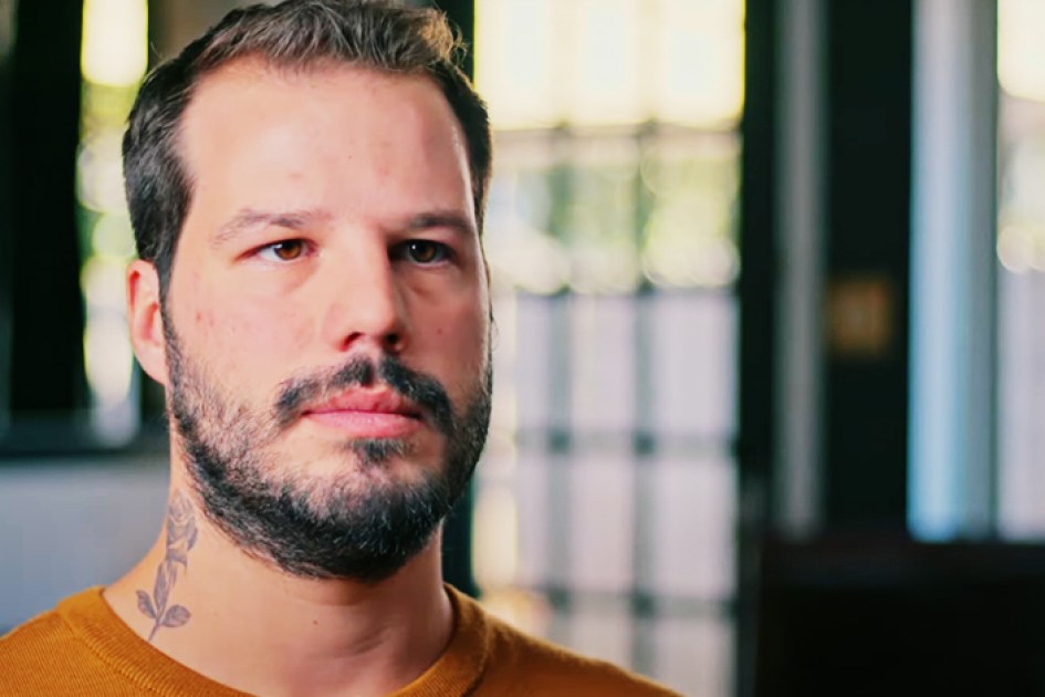 These pics of Mary Fallin with some dude wearing a "Mary Failin'" T ...