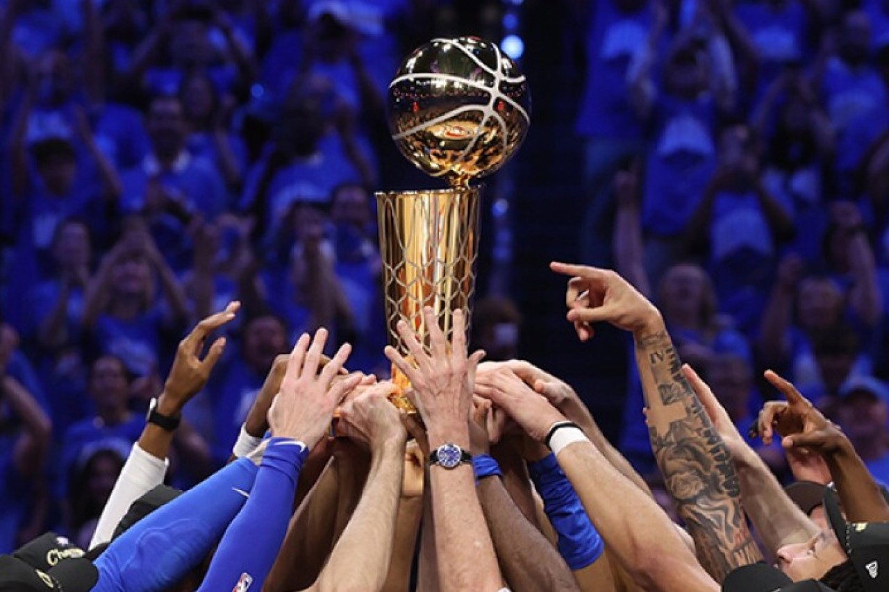 Christina Fallin appreciates Native American culture and other ...