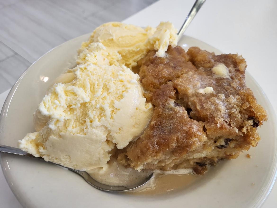 TLO Restaurant Review: Pops 66 Soda Ranch - The Lost Ogle